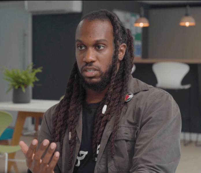 Student Debbie chats about meaningful connections with ...