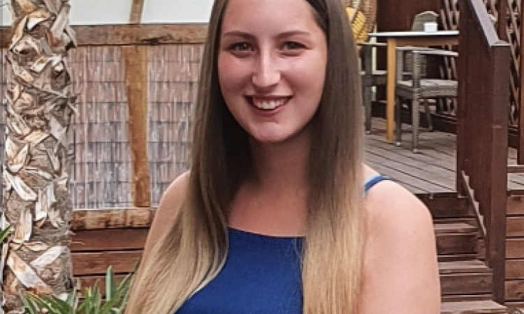 Libby's story: overcoming my feelings of loneliness and finding my ...